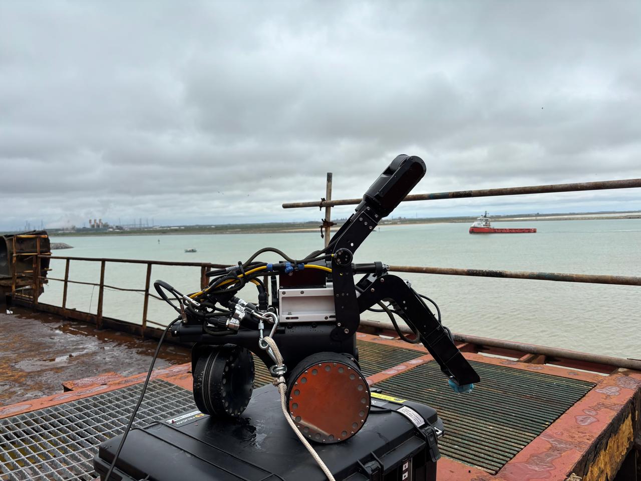 Case Study: Hull Inspection Robot for Petrobras